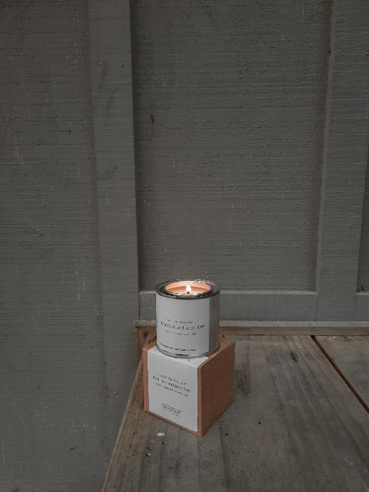 Lift up your candle gifting experience. How?